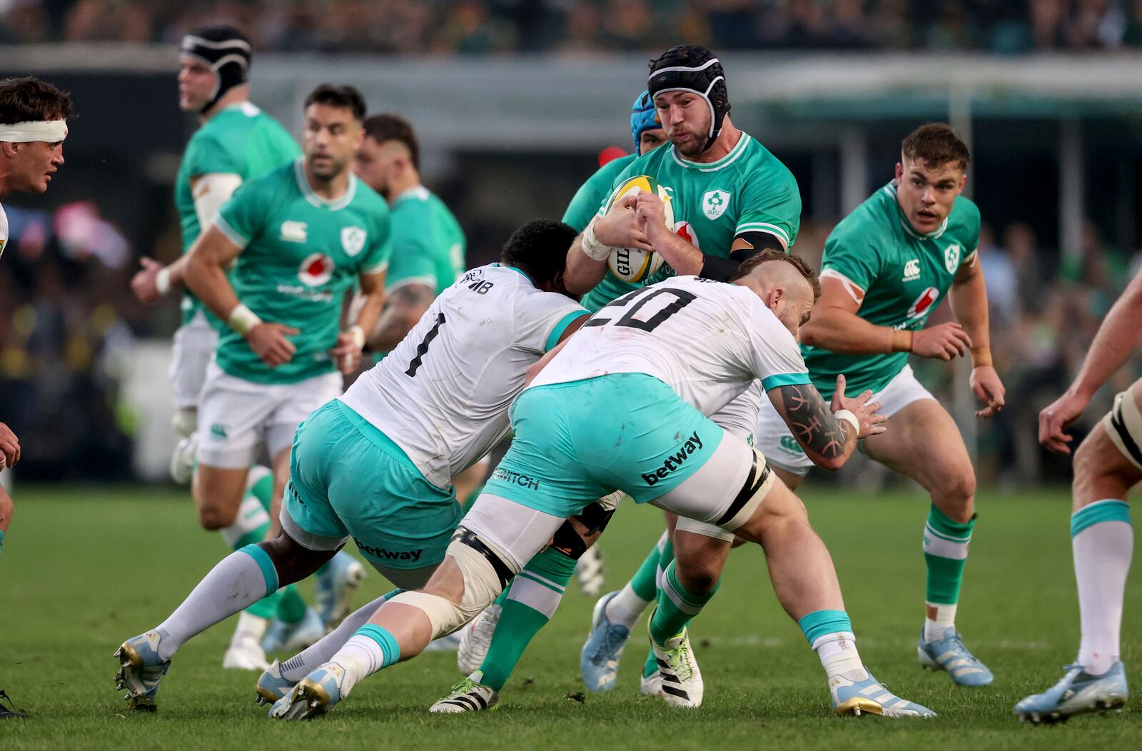 South Africa 24 Ireland 25 - Frawley’s drop goal hands Ireland a famous ...