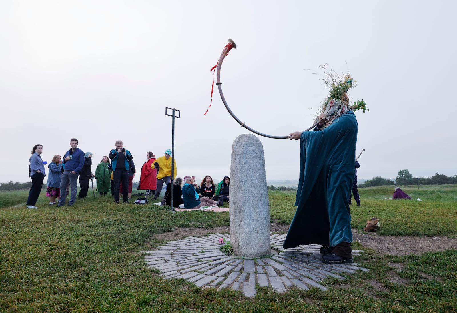 The Summer Solstice sunrise: In Pictures – The Irish Times