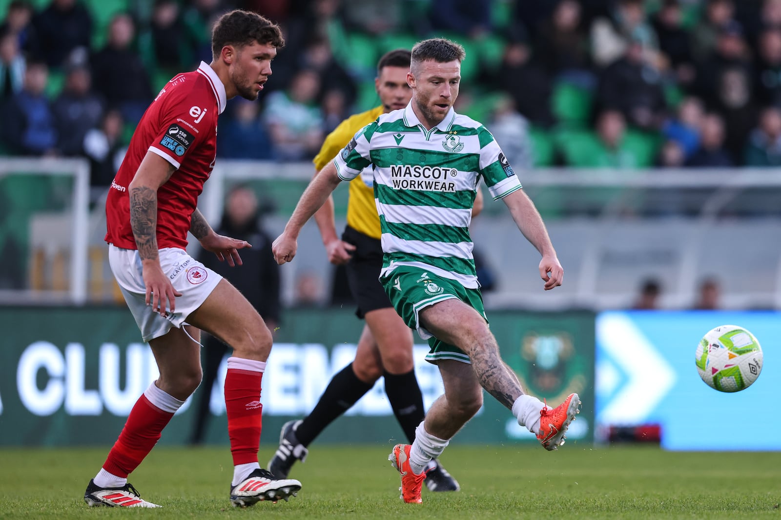 Damien Duff and Stephen Bradley trade more verbal shots – what we ...