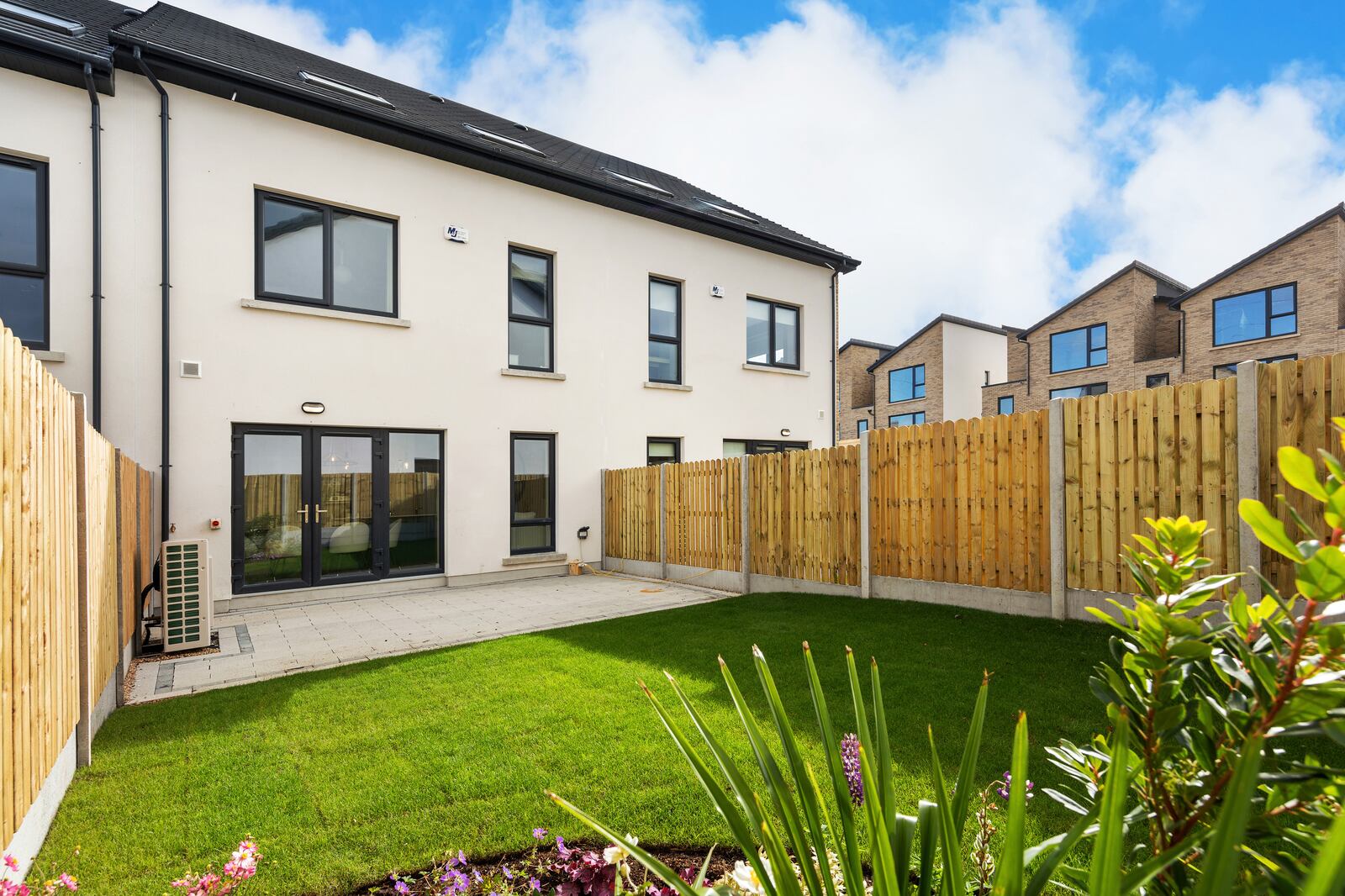 Spacious high-spec homes in Carrickmines from €770,000 – The Irish Times