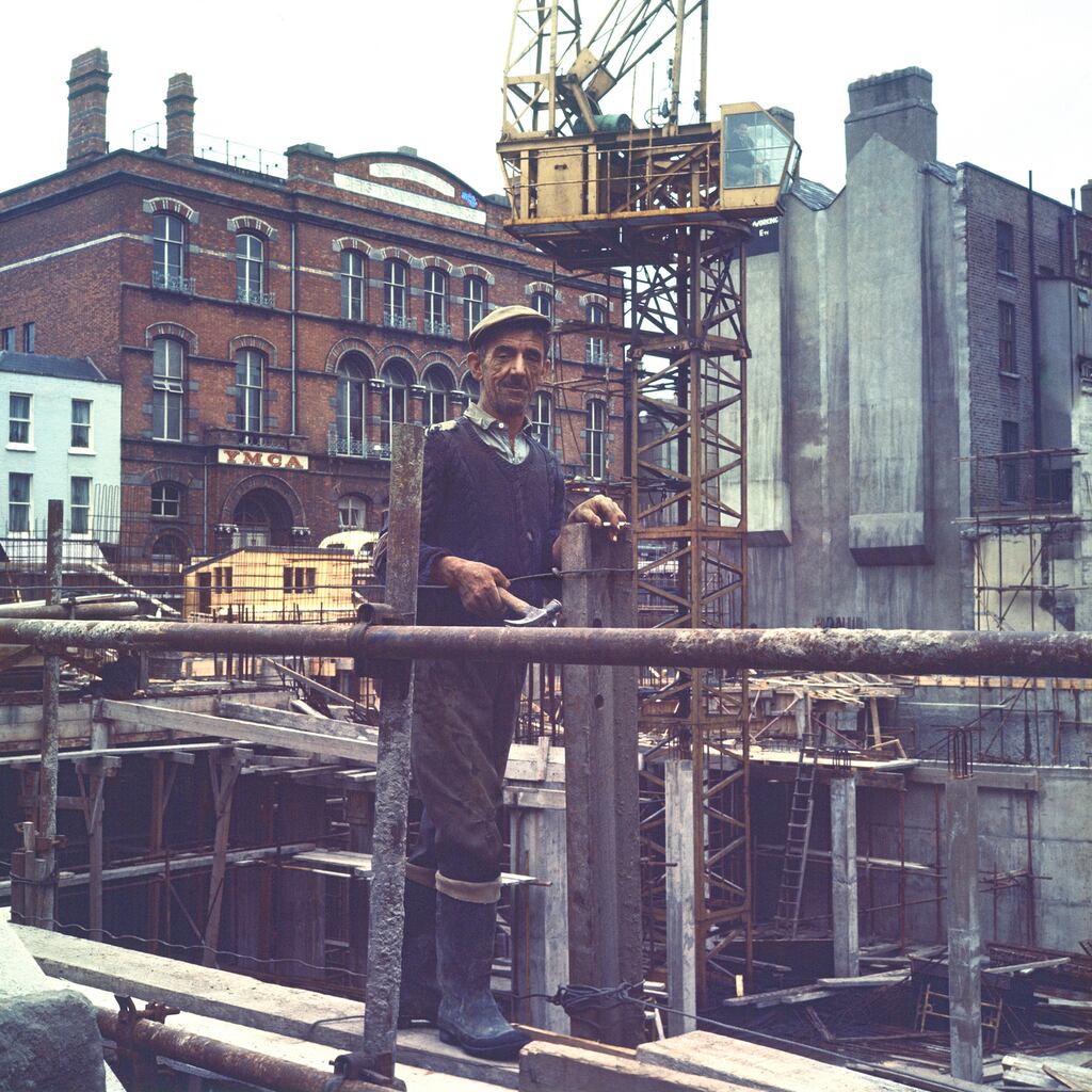 Ireland in the rare old times: Photographs capture an unspoiled country ...