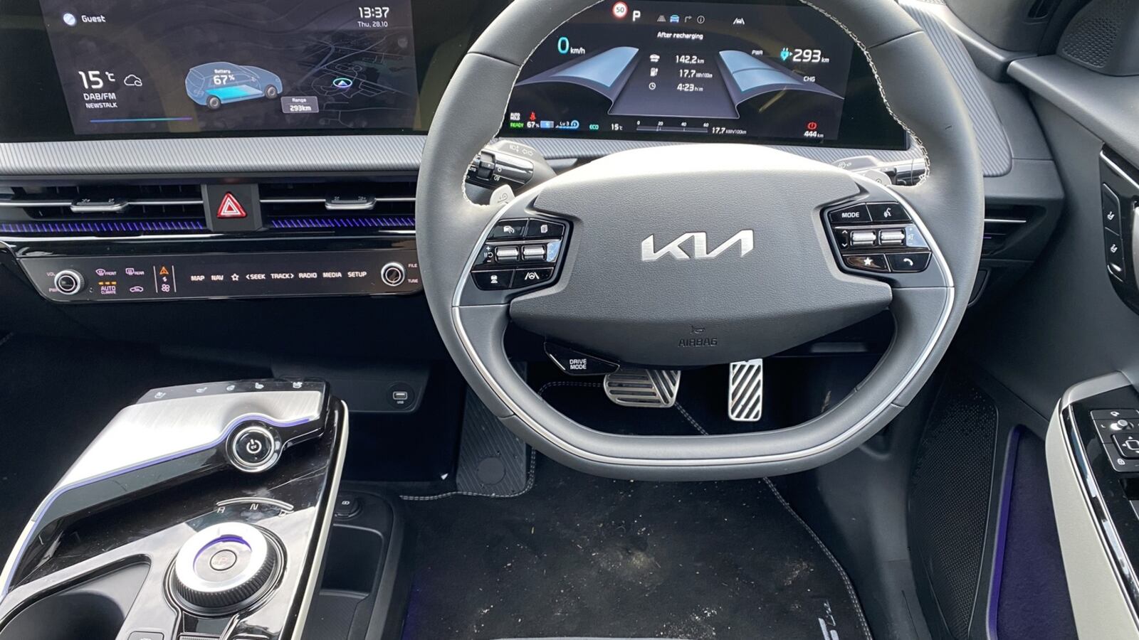 Kia EV6: Stunning crossover challenges Tesla for the premium EV throne ...