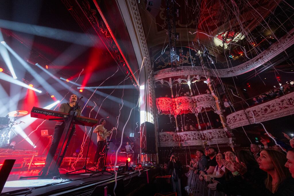The Coronas at 3Olympia: Arms swaying, hands clapping, confetti flying ...