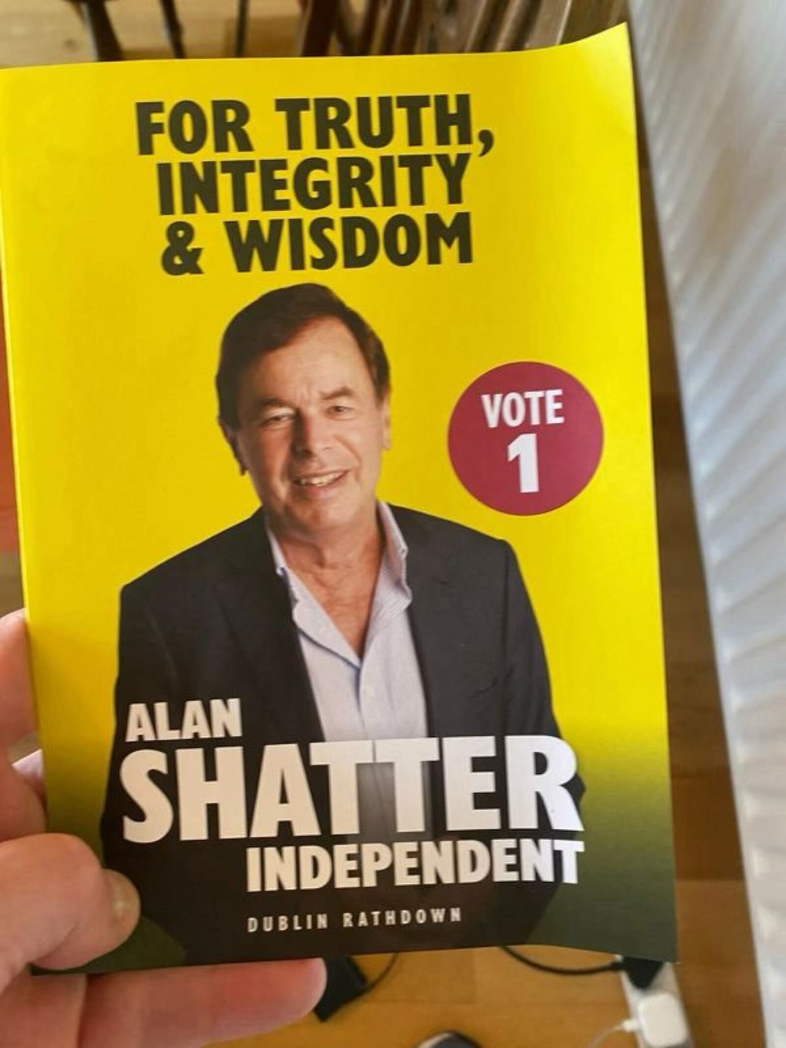 Former Fine Gael minister Alan Shatter to run as Independent candidate ...