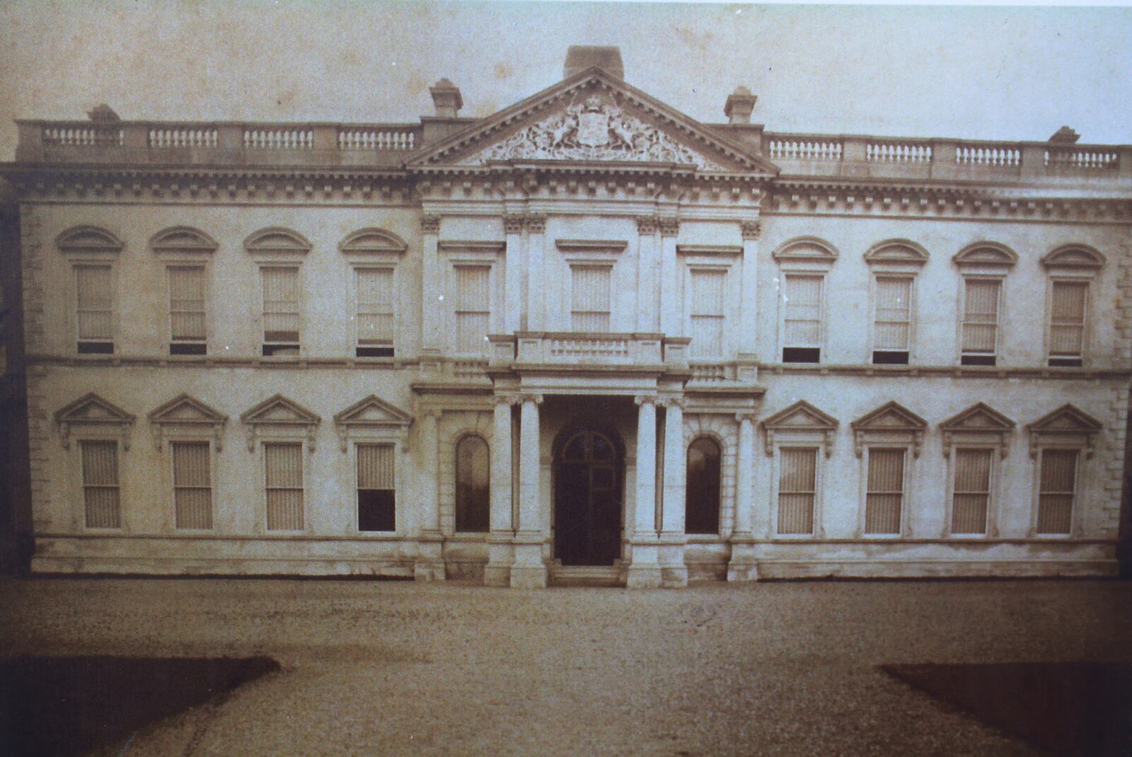 ‘More like a palace than a house’: Locals join dig at ruins of Guinness ...