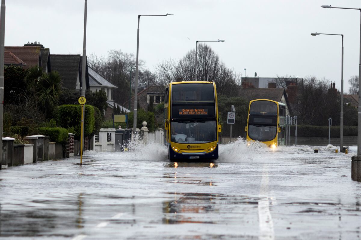 Flooding latest in Dublin and surrounding counties; Met Éireann ...