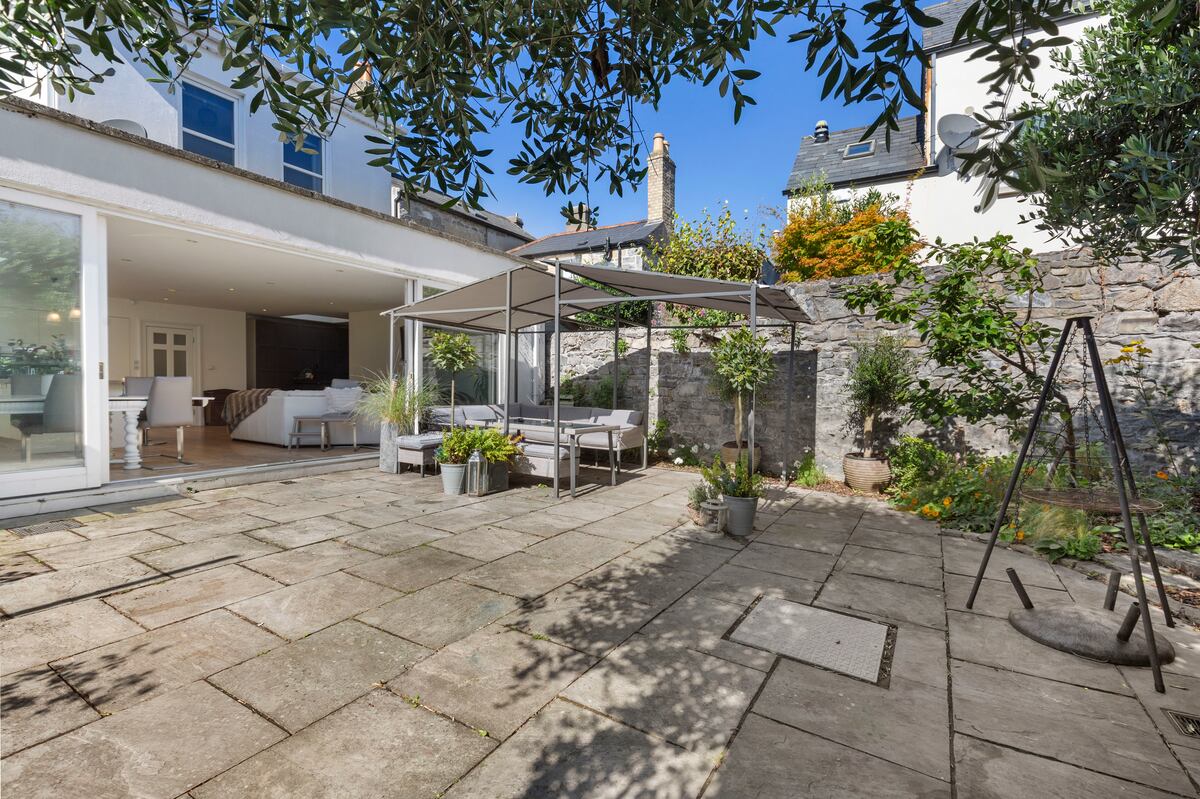 Charming Ranelagh four-bed house a short walk to all amenities for €1 ...