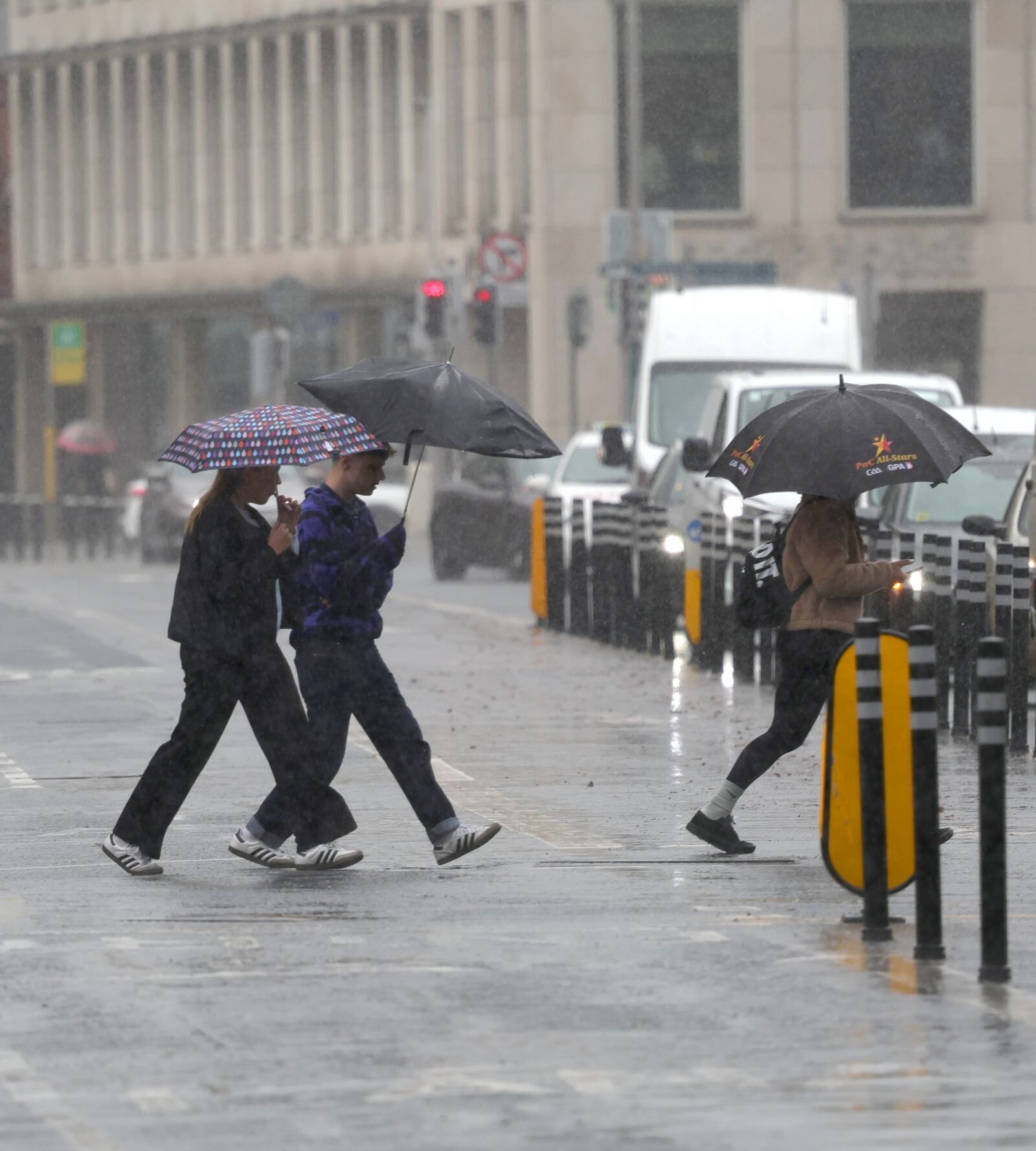 Met Éireann forecasts Ireland to escape impact of Storm Benjamin but ...