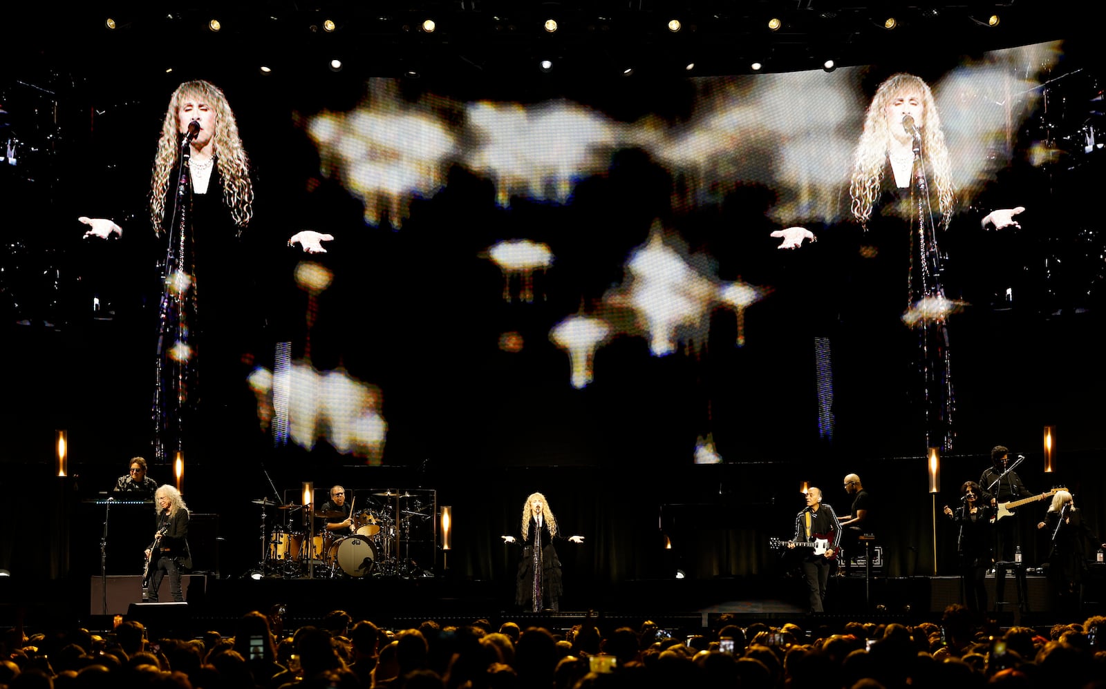 Stevie Nicks in Dublin review: The singer is not ready to hand over her ...