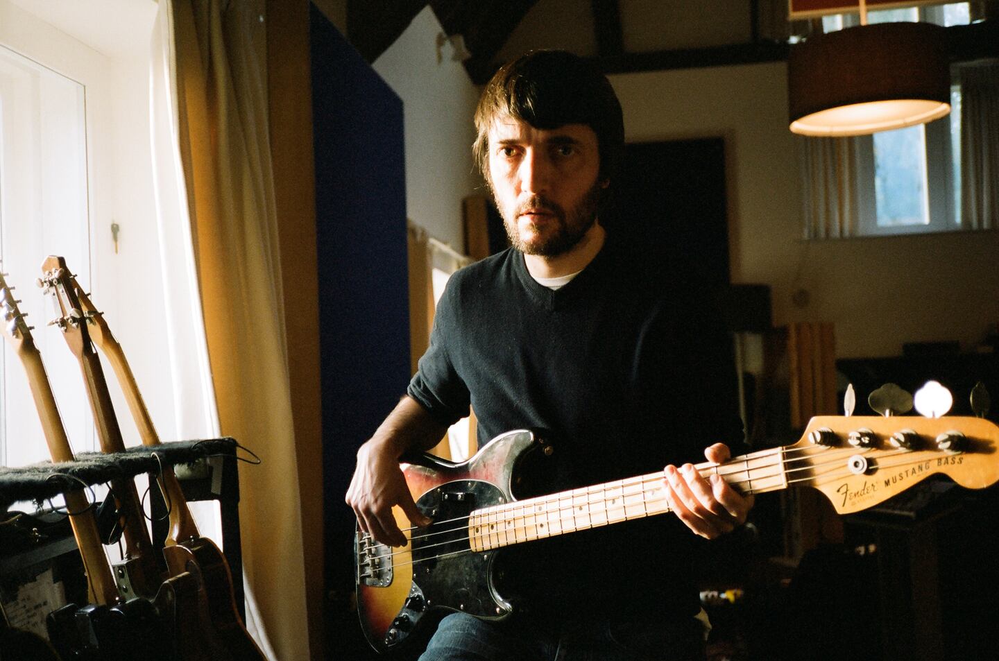 A Portrait of Radiohead: Colin Greenwood’s photographs of Thom Yorke ...