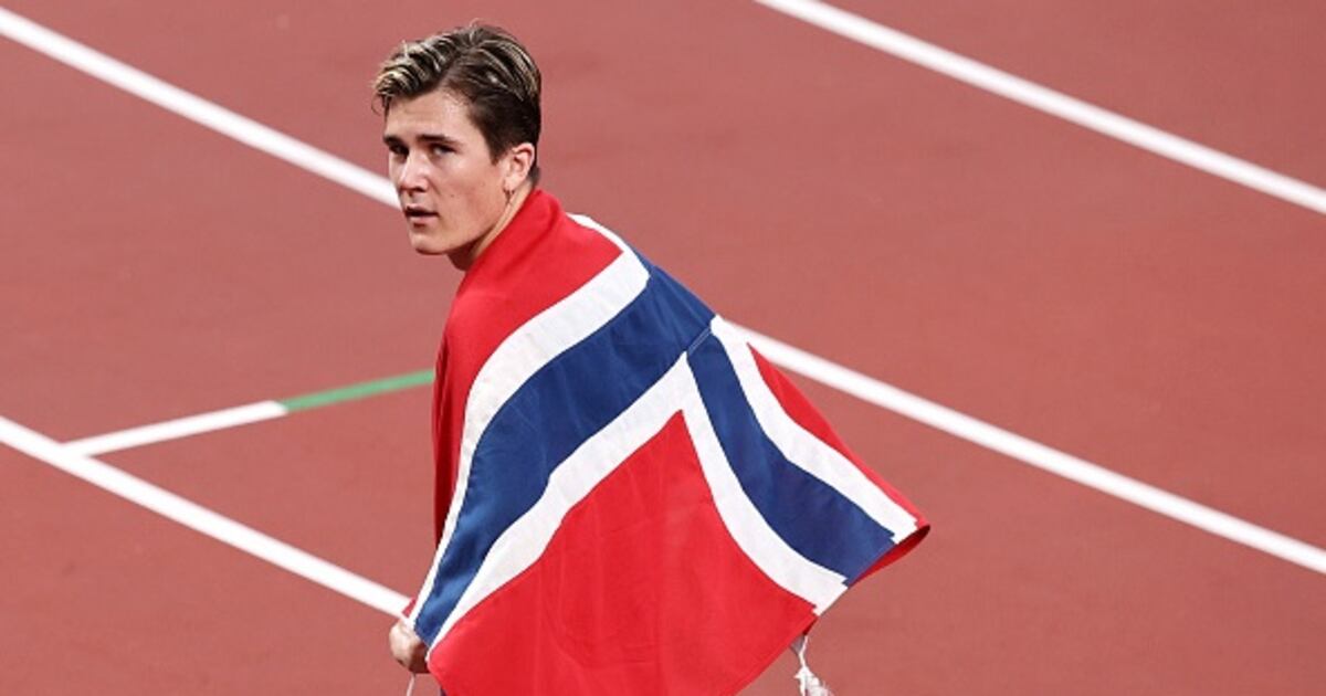 Jakob Ingebrigtsen Breaks First Senior 1 500m World Record The Irish