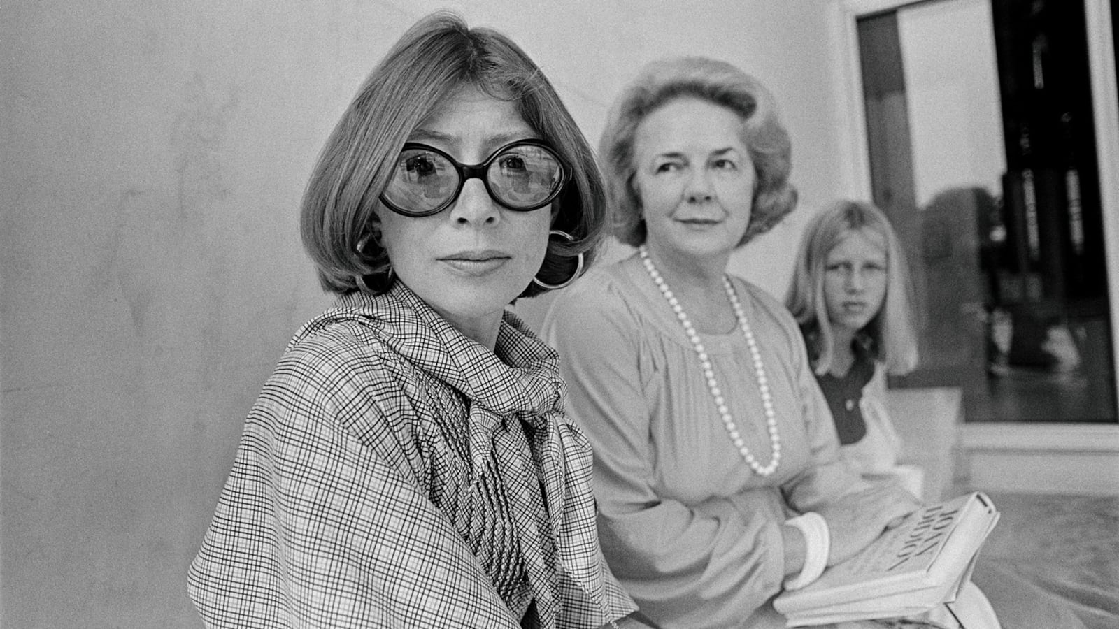 Joan Didion, American journalist and author, dies at age 87 – The Irish ...