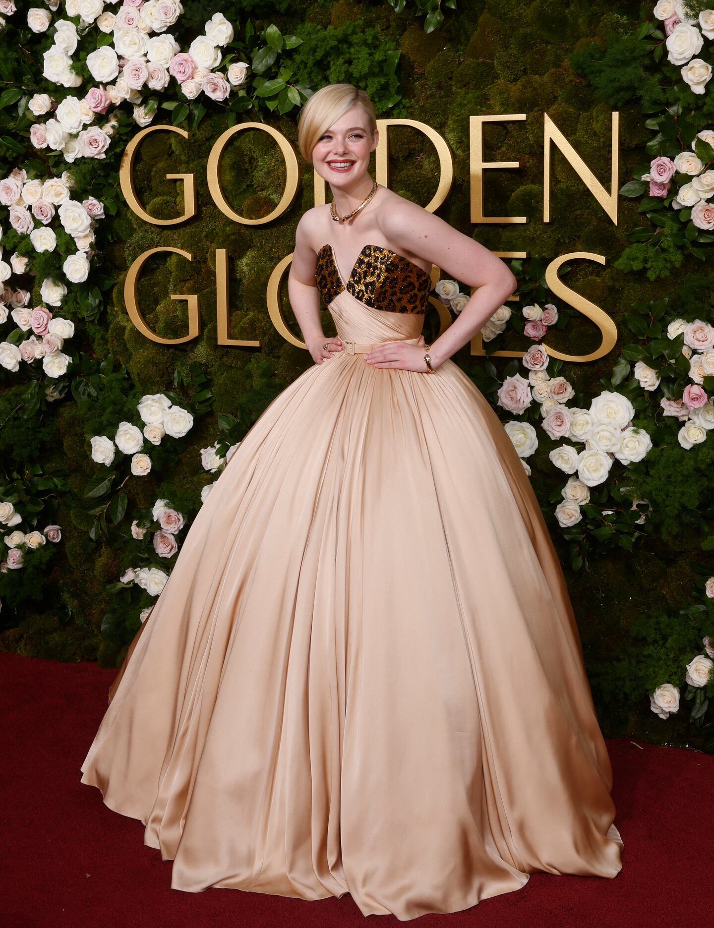 Golden Globes 2025 red carpet: Demi Moore and Cate Blanchett in full-metal gúnas, Andrew Scott ...