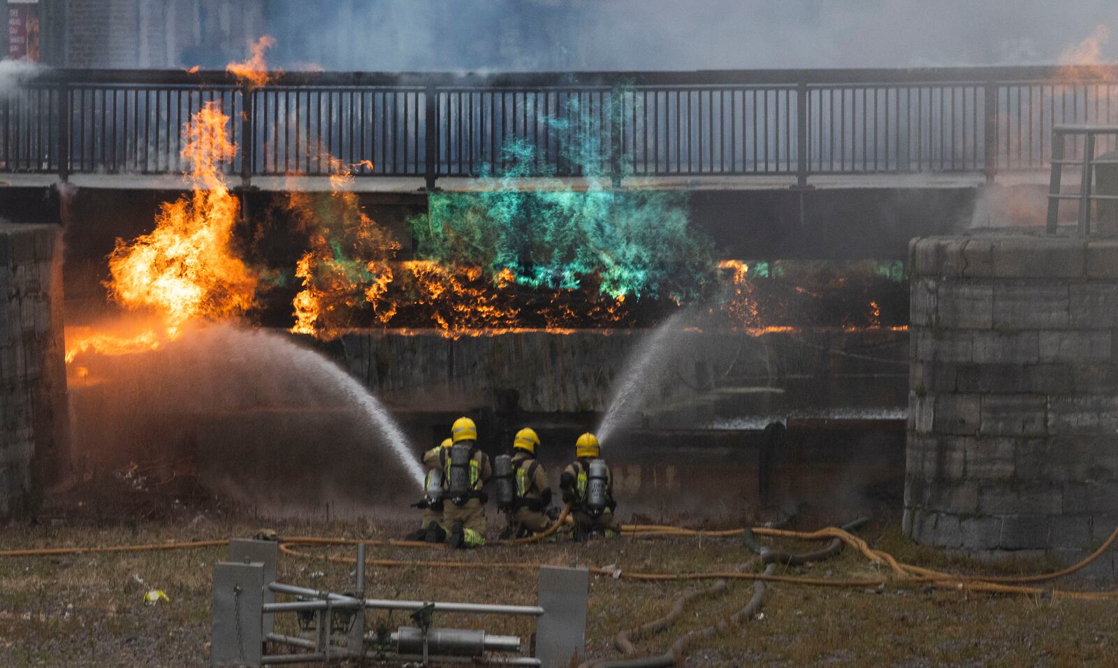 Fire near IFSC in Dublin city centre ‘under control’ – The Irish Times