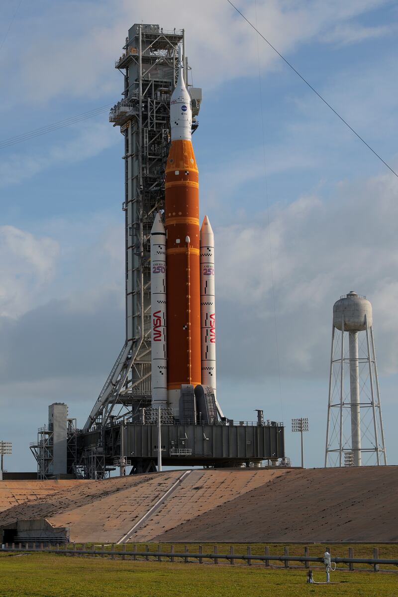 Countdown to Artemis II lift-off: Why are humans returning to the moon ...