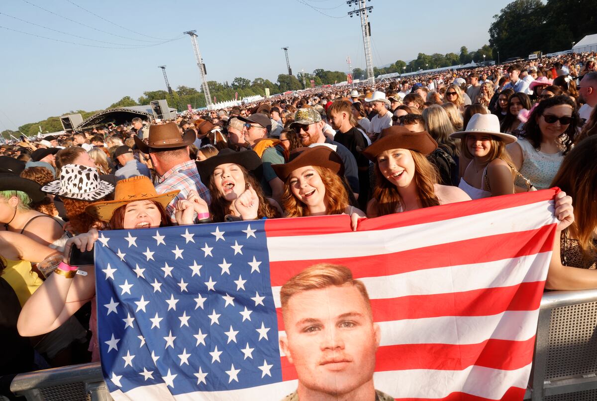 Zach Bryan in Dublin review: Gen Z’s Garth Brooks puts on a charming ...