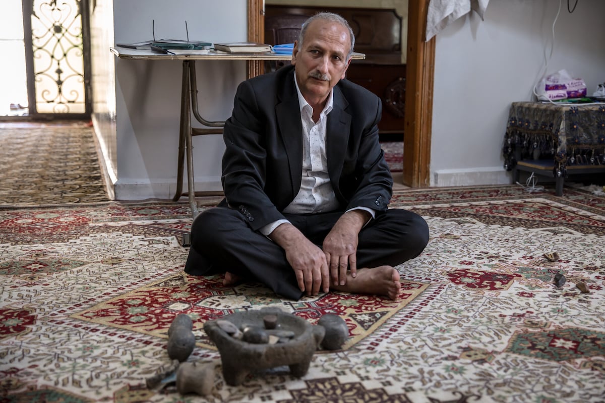 ‘Everyone is digging for gold now’: Desperate Syrians resort to ...