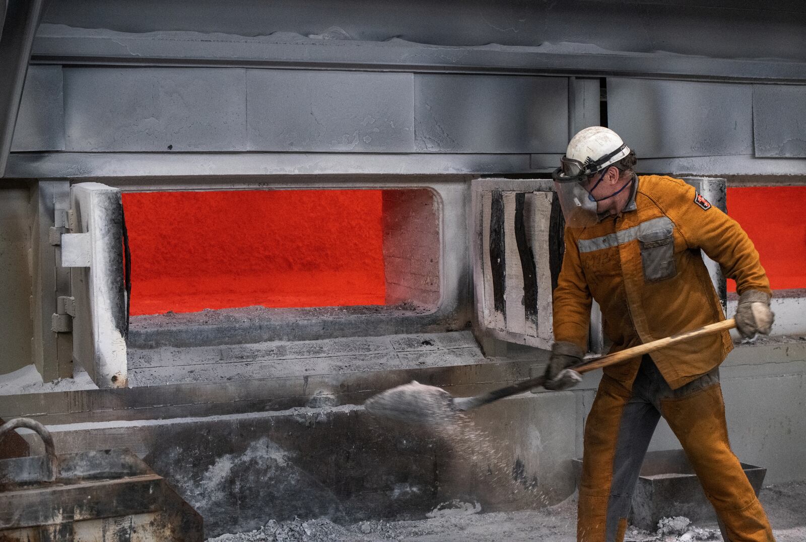 From the Shannon to Siberia: How alumina from a Limerick refinery ...