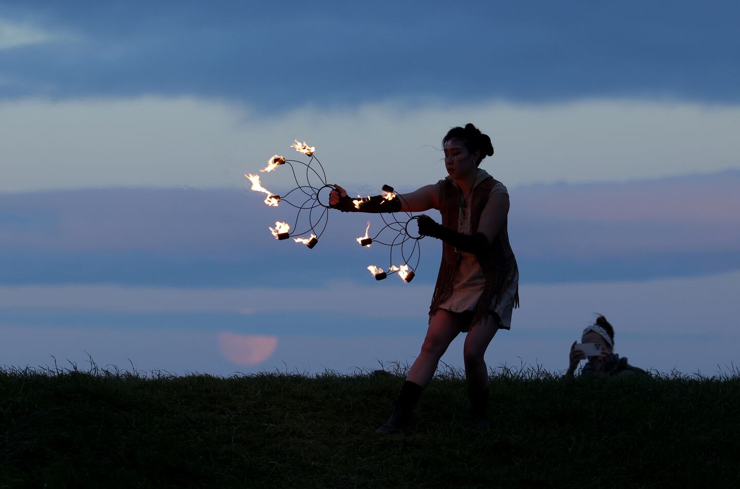 In pictures: Summer solstice celebrations at the Hill of Tara – The ...
