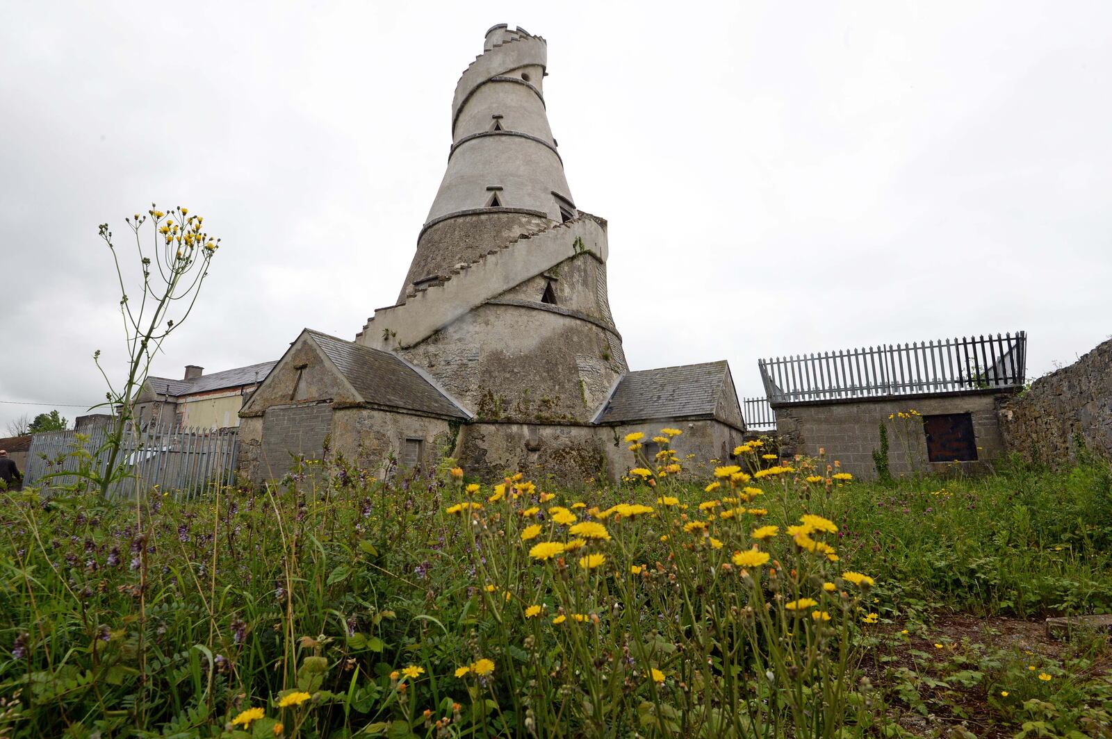 10 of Ireland’s best buildings, from prehistory to the 21st century ...