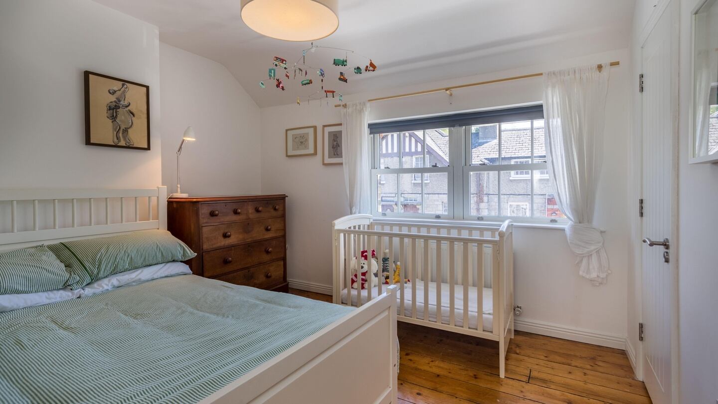Park life in charming Rathfarnham two bed for €425k – The Irish Times